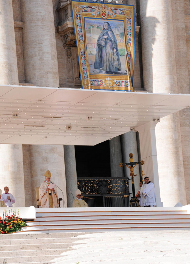 Meet Jeanne Jugan - Little Sisters of the Poor St. Jeanne Jugan ...